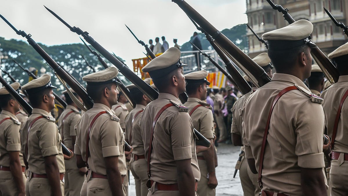 UP Police Constable: यूपी पुलिस में खेल कोटा के तहत 546 पदों पर भर्ती ...