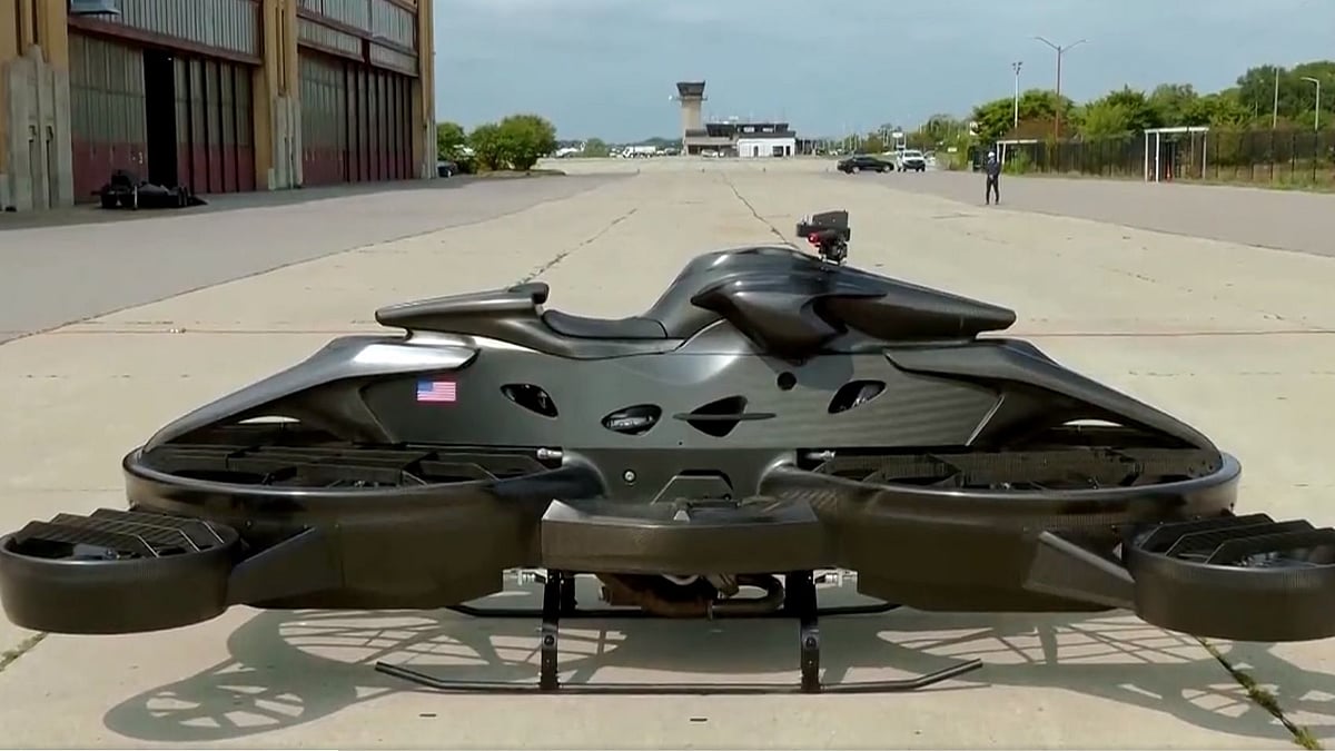 Flying Motorcycle XTURISMO: आ गई हवा में उड़ने वाली दुनिया की पहली बाइक ...