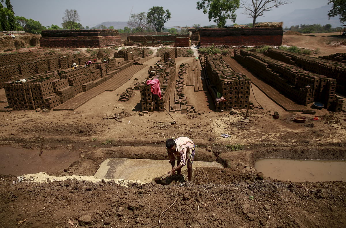 Bonded Labourers in Brick Kilns Slowly Learn That They Have Rights