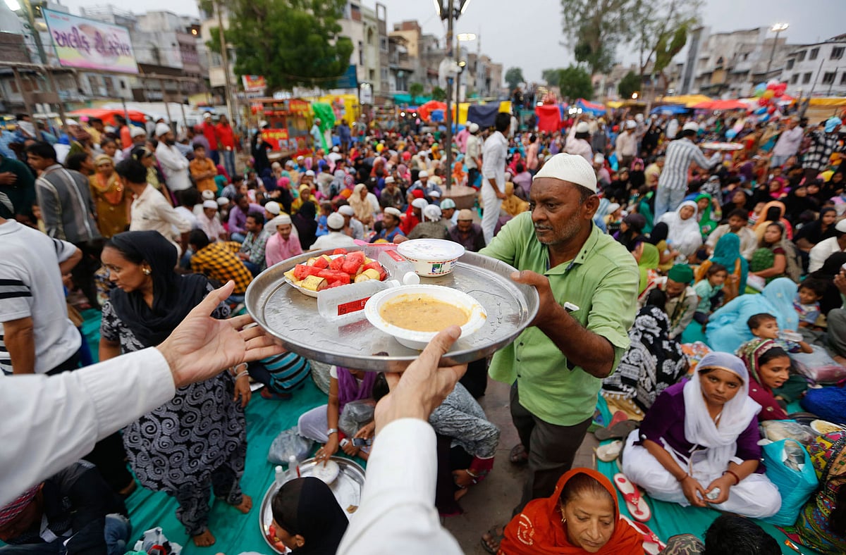 In Photos: India Gears Up for Eid Celebrations