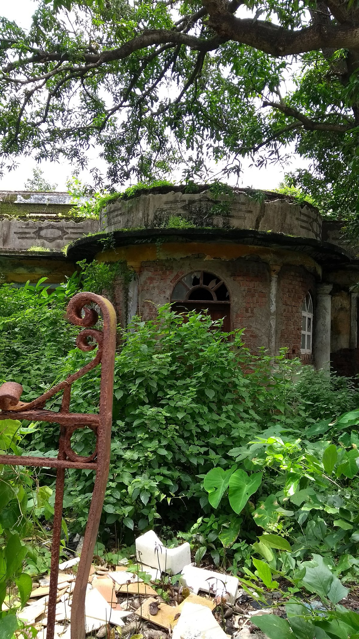 Navroz: Is Udvada, Like Parsis, on the Edge of a Change?