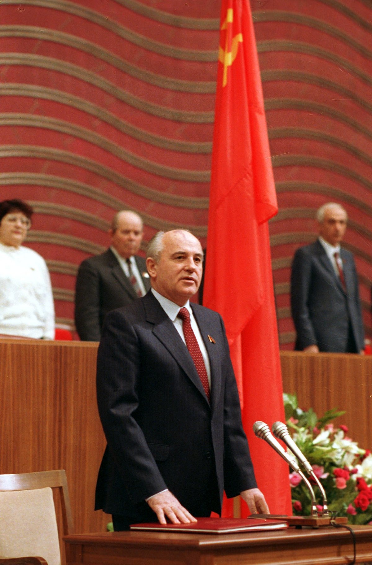 Mikhail Gorbachev: The Man Who Rebuilt & Broke the Soviet Union