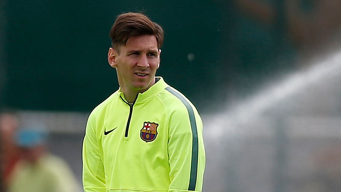 Messi Signed First Barca Contract On a Napkin: Ex Barca Official