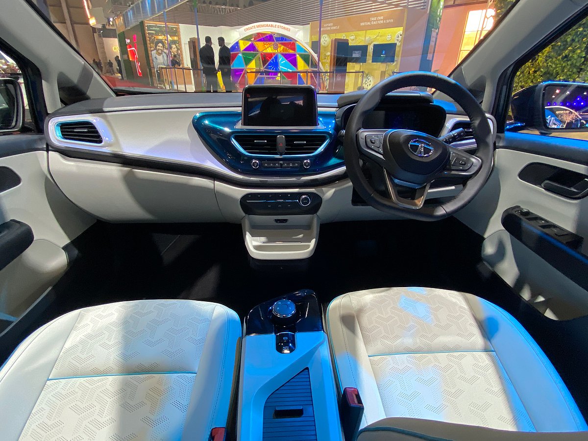 Tata Altroz EV First Look at the Auto Expo 2020: Launch, Price ...