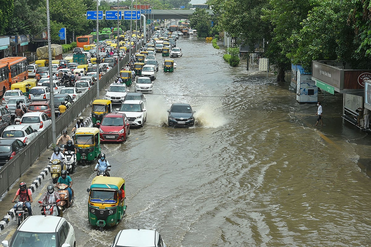 Delhi: Atleast 3 Dead as Roads, Homes Waterlogged After Heavy Rain