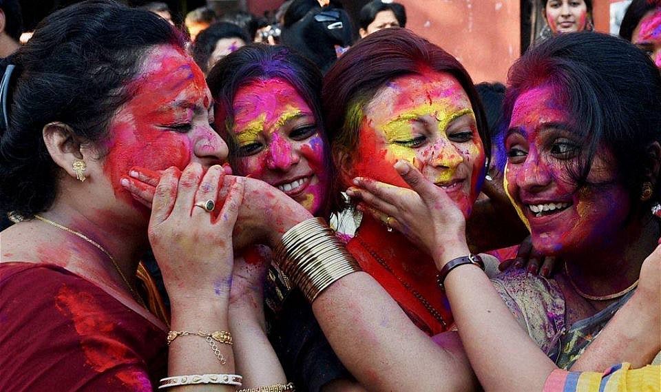 Rang Barse: How Holi Is Celebrated Across The Country