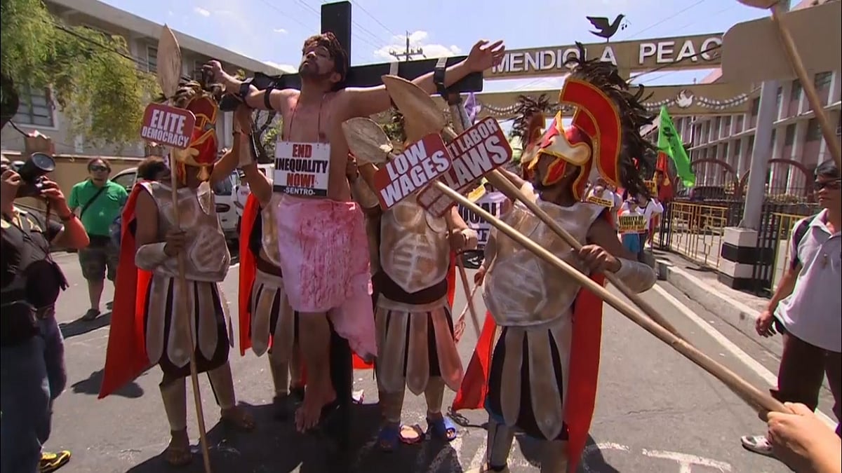 Watch: Crucifixion of Christ Enacted in Manila Protest