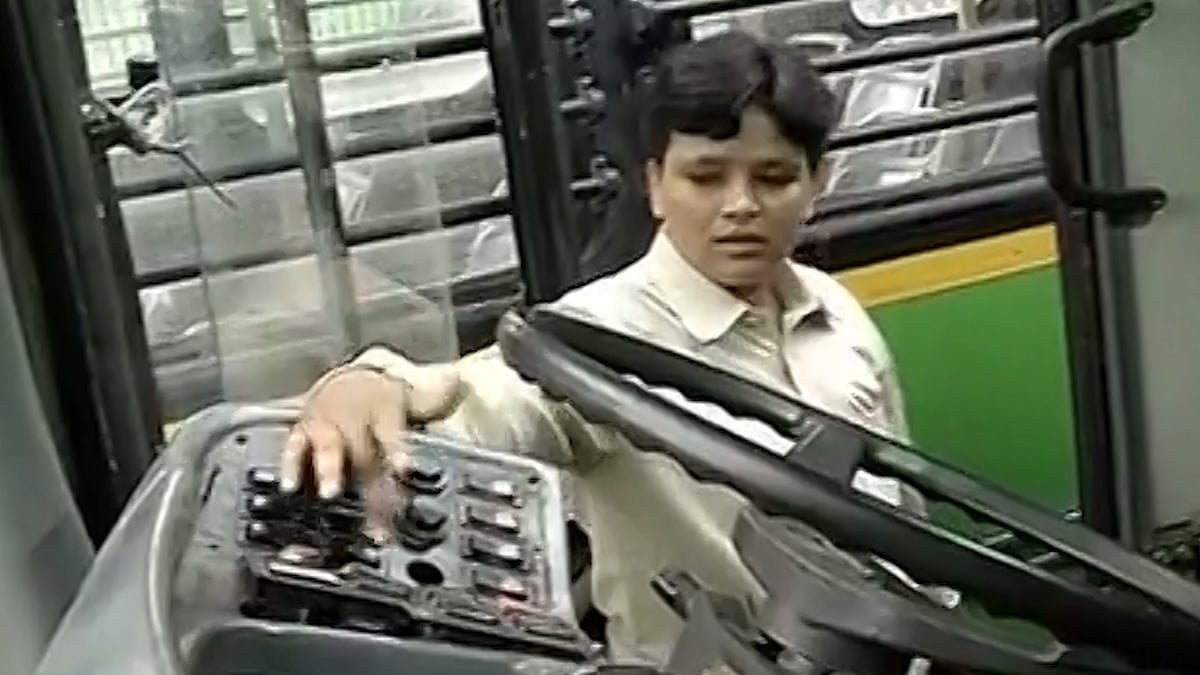 Watch: Delhi Transport Corporation Hires its First Lady Bus Driver