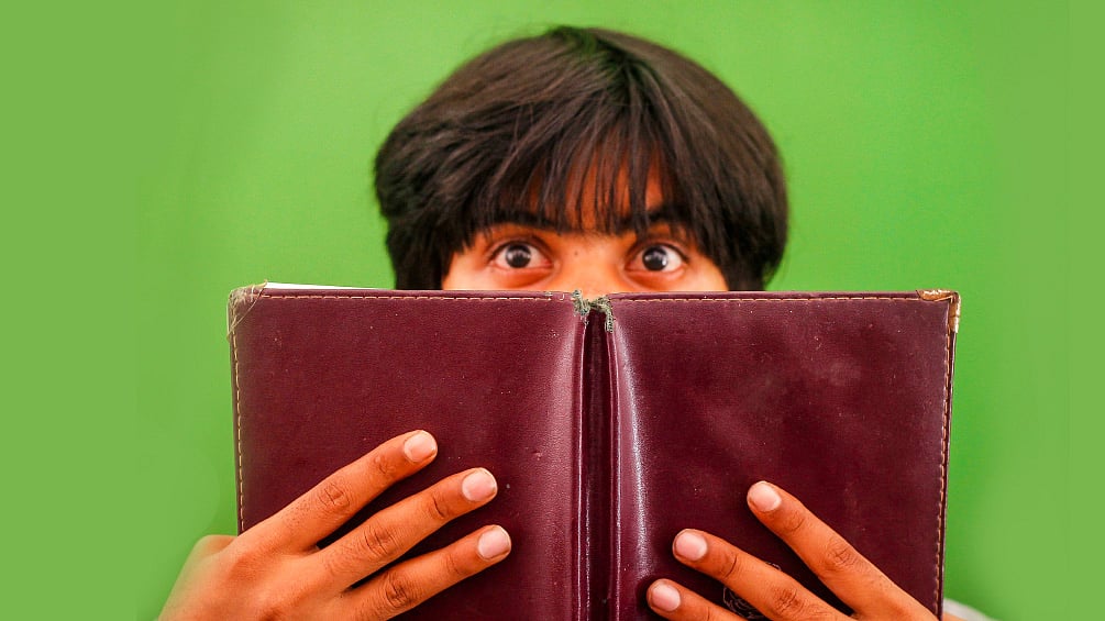 Dear Diary: Life and Times of a ‘Fake Reader’