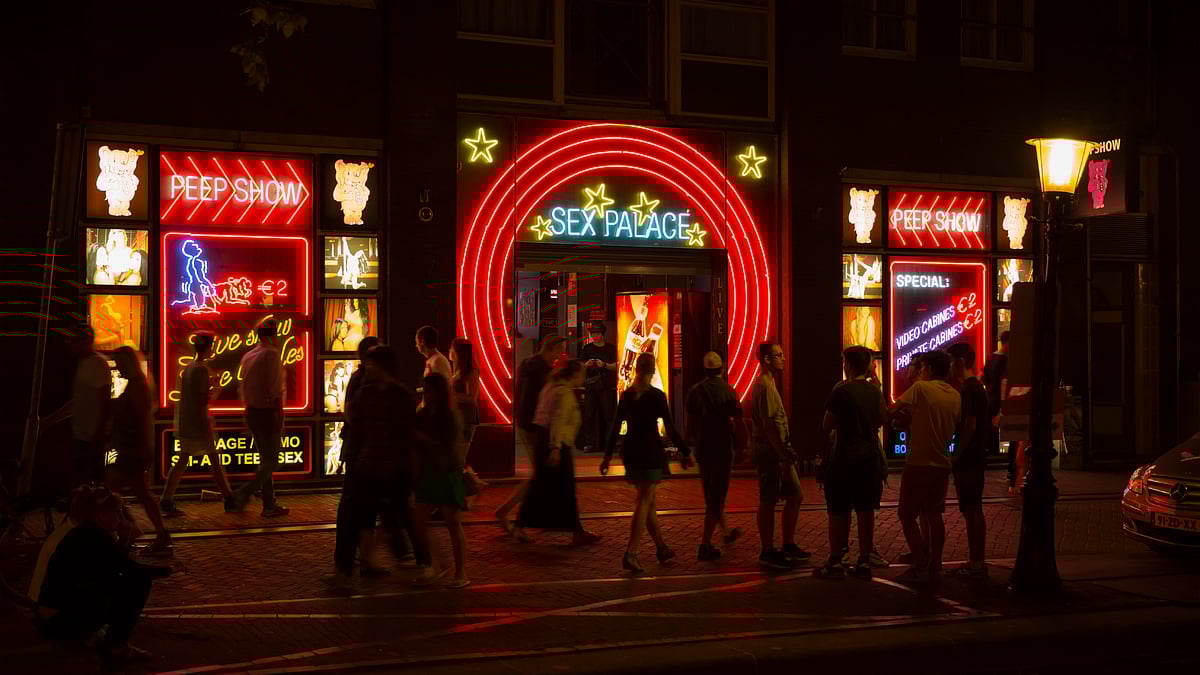 Why More Women From Bangladesh Are Ending up in Mumbai Brothels