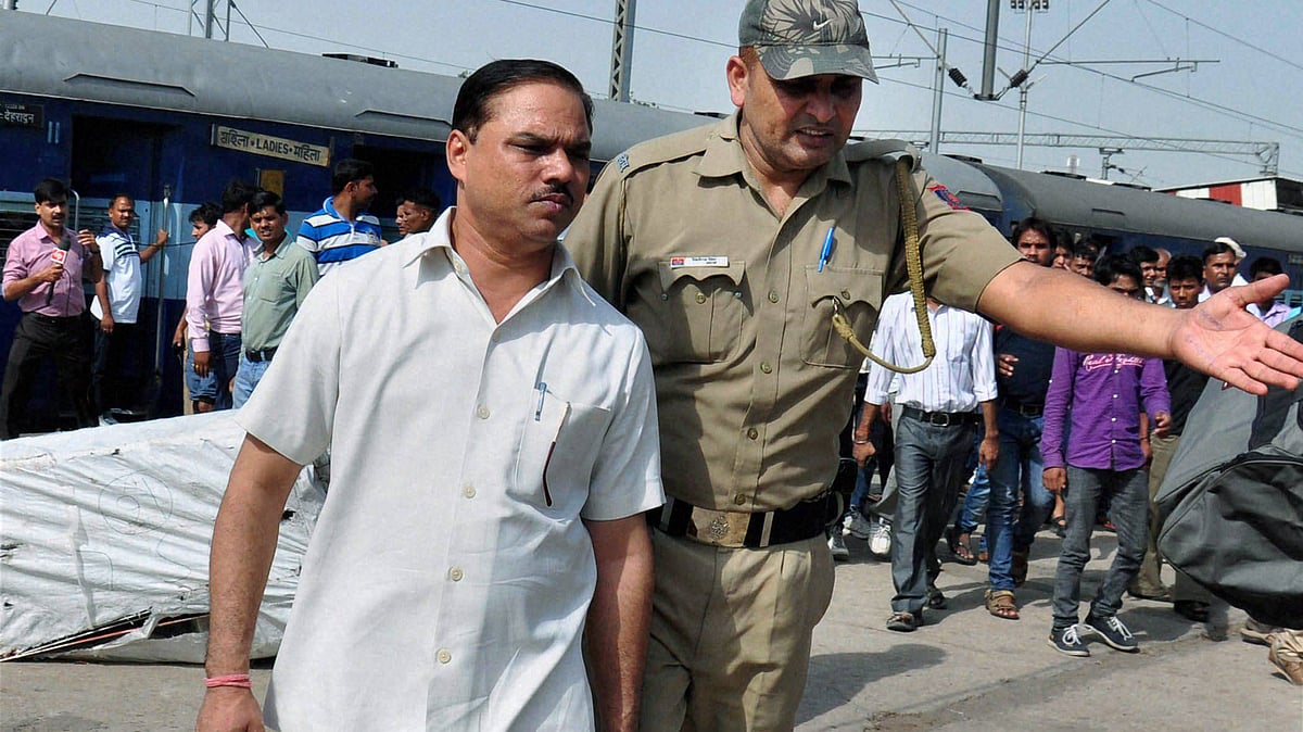 Jitendra Tomar Confesses to ‘Buying’ Degrees