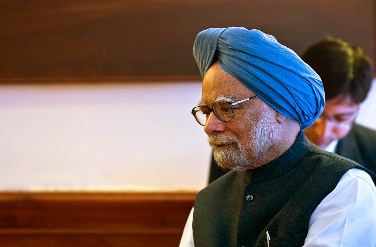 Modi Better Communicator Than Me: Manmohan