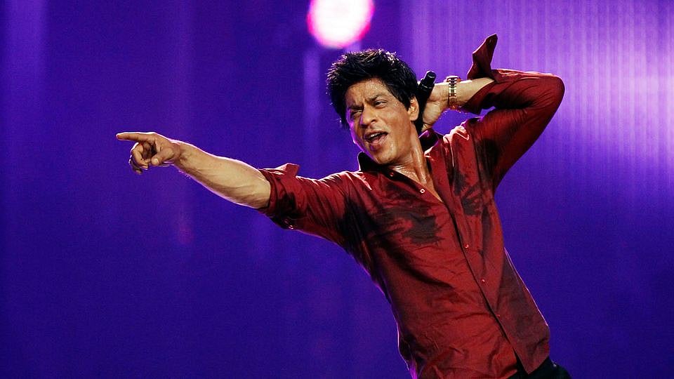 SRK Makes Dubsmash Debut to Celebrate Thirteen years of ‘Devdas’