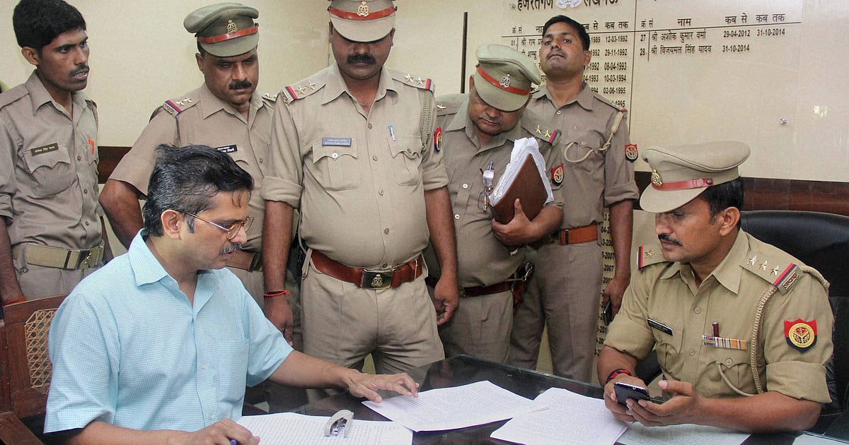 Rape Charges Against IPS Amitabh Thakur Who Challenged Mulayam