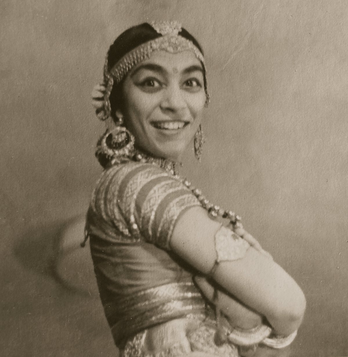 Remembering Zohra: Why We Never Miss the Dadi of Indian Cinema