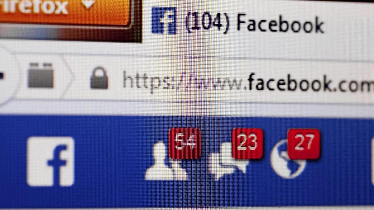 Facebook Sets Record, One Billion Users Login in a Single Day
