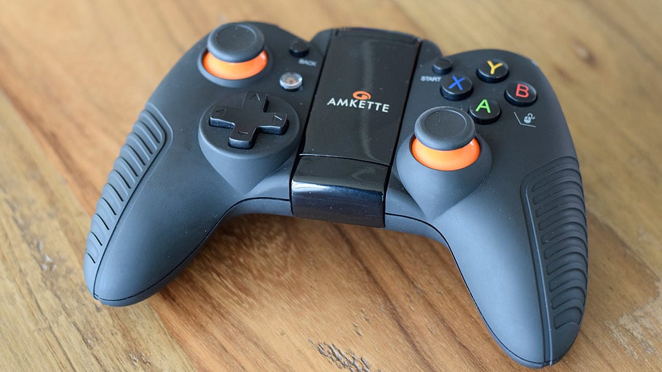 Amkette Evo Gamepad Pro: A Practical Smartphone Gaming Controller