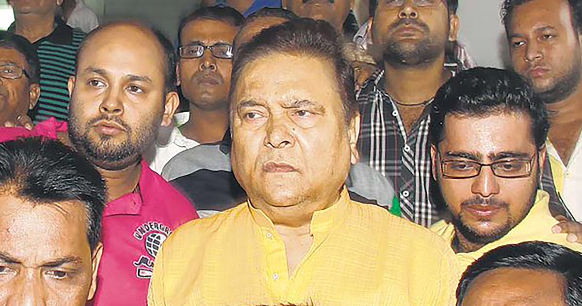 Madan Mitra Surrenders in Court, Remanded to Judicial Custody