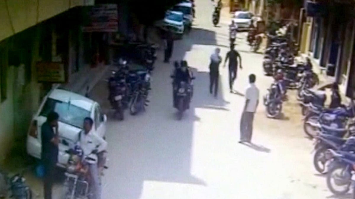 Chain Snatching in Hyderabad Foiled Thanks to Anti-Snatching Team