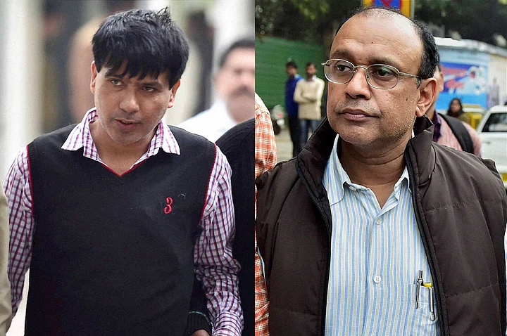 Delhi Govt Wants IAS Officer SP Singh Removed Over Alleged Bribery