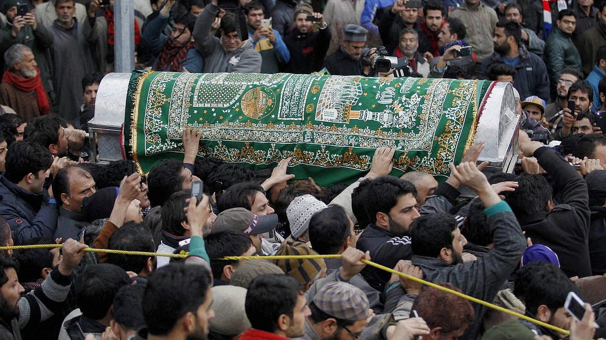 J&K Govt’s Facebook Page Was All Smiles After CM Sayeed’s Funeral