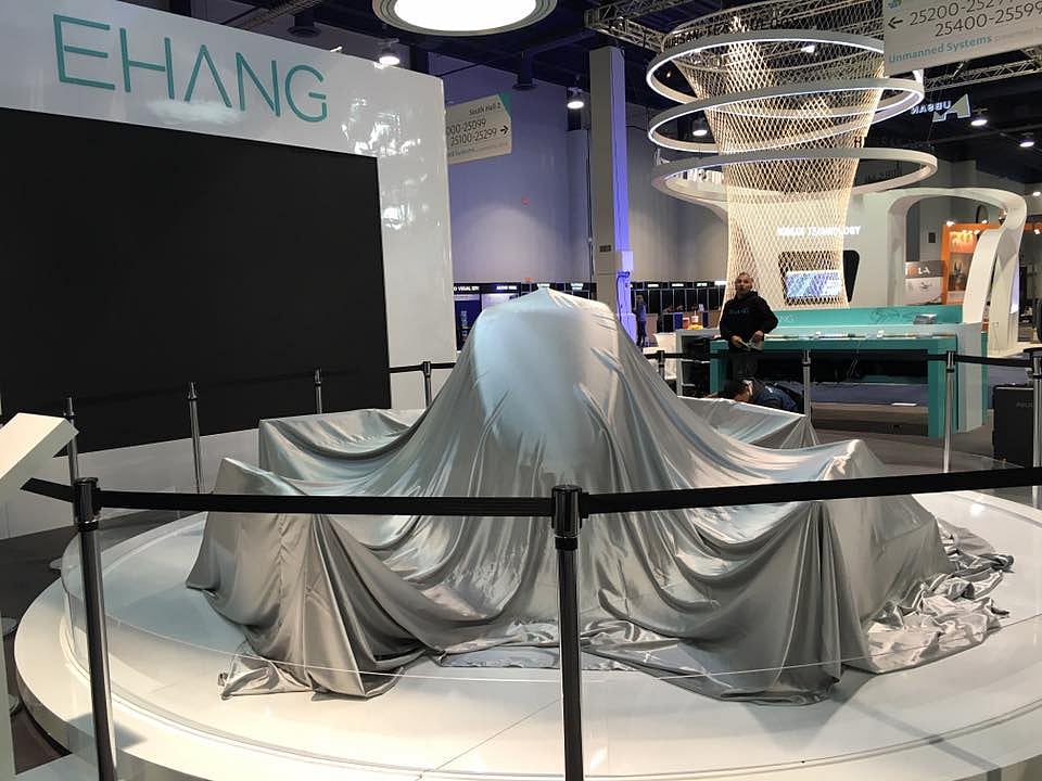 Chinese Dronemaker Unveils Human-Carrying Drone