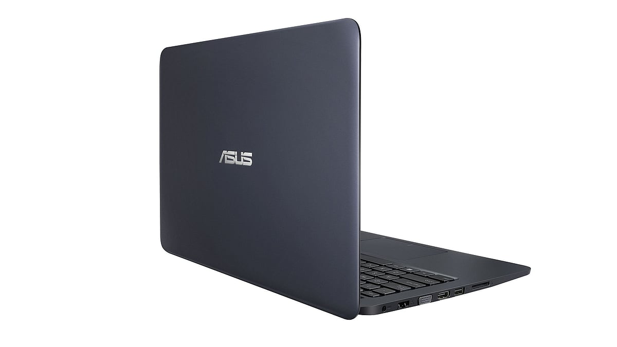 Review: Asus EeeBook E402 Is a Laptop Sized Windows 10 Netbook