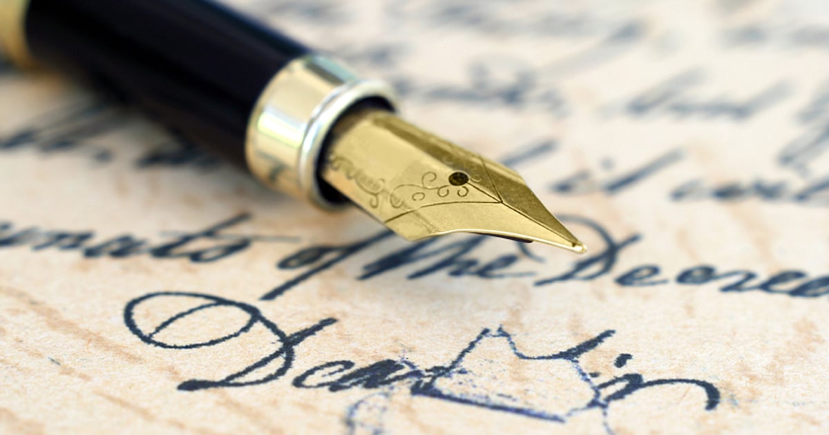 How a Tiny Shop in Pune is Preserving the Joys of a Fountain Pen