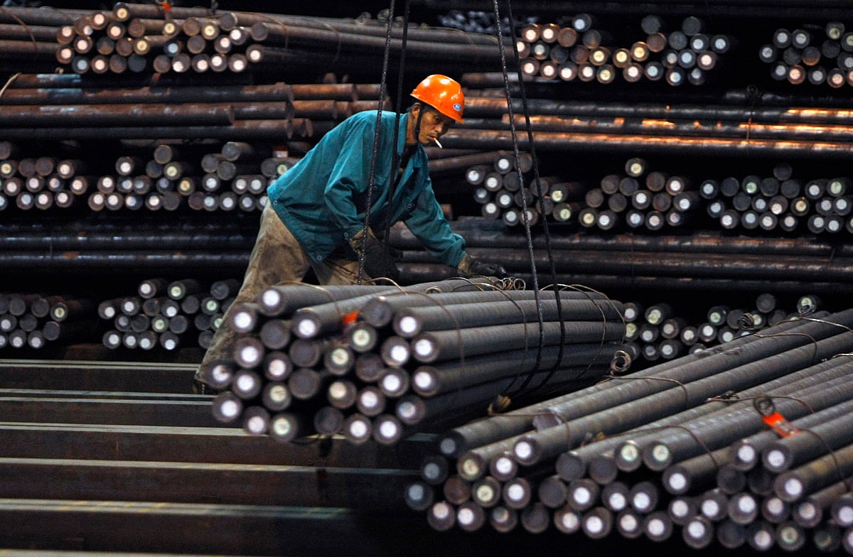 China Expects to Layoff 1.8 Million Coal, Steel Industry Workers