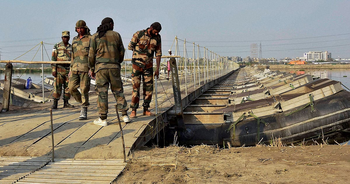 Army Builds Pontoon Bridge for Art of Living Event, Faces Flak