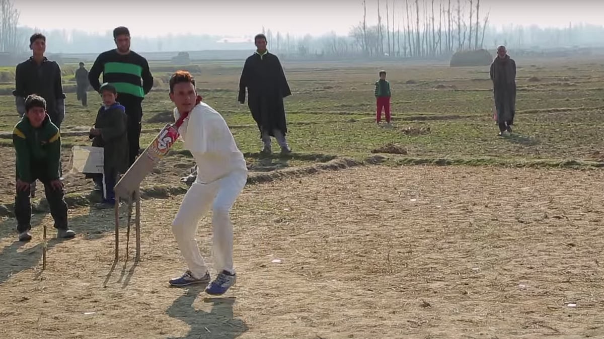 Playing Cricket With No Arms? It’s Possible!