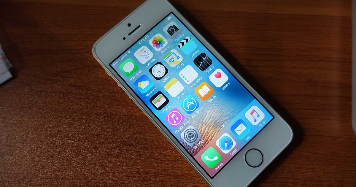 Review: Apple iPhone SE – New-ish Wine, Old Bottle?