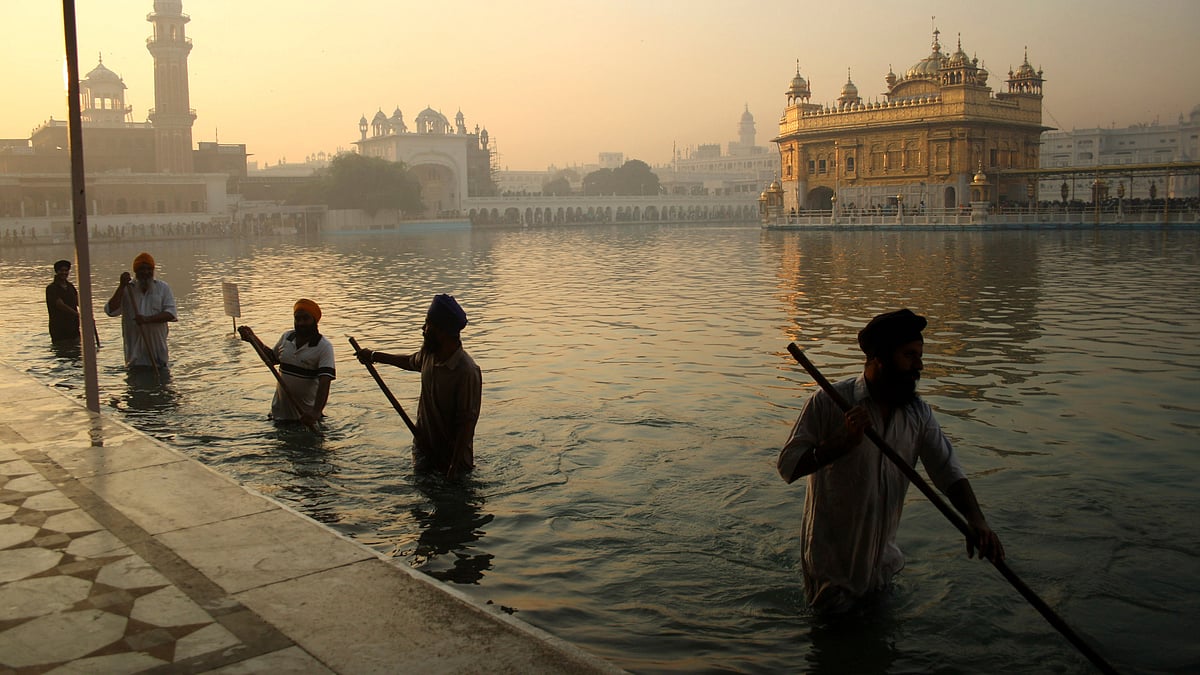 Air Pollution is Threatening The Golden Temple