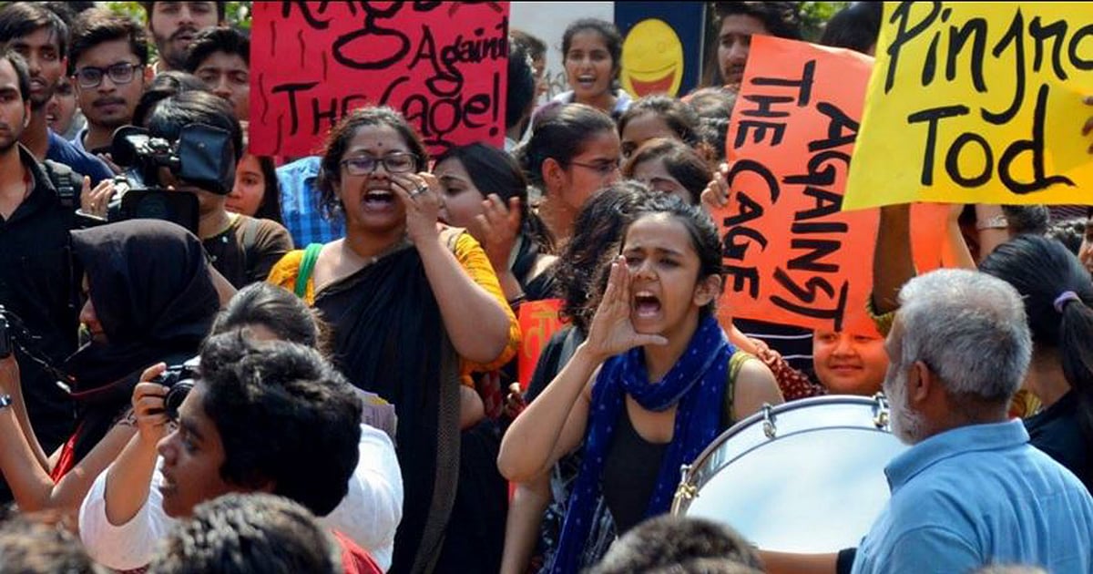 IIT Delhi Issues ‘Dress Code’ for Women, Dean Calls It a ‘Prank’