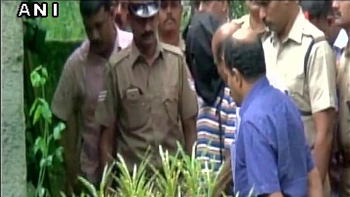 Jisha Murder: Police Take Accused for Evidence Collection