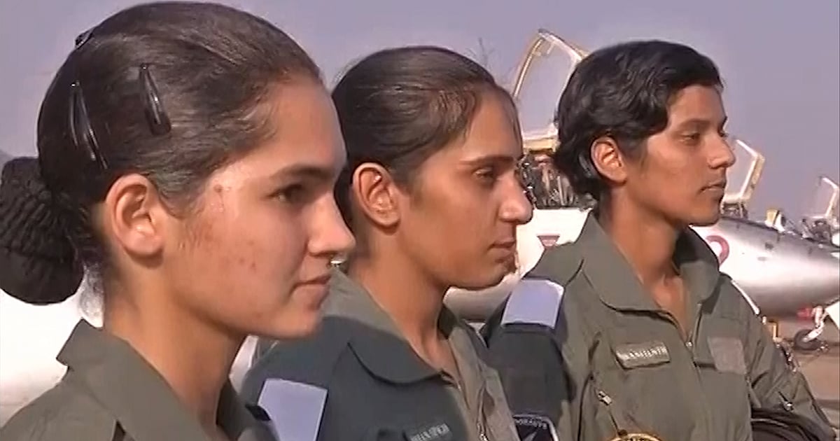 Wings of Fury: IAF To Commission Its First Female Fighter Pilots