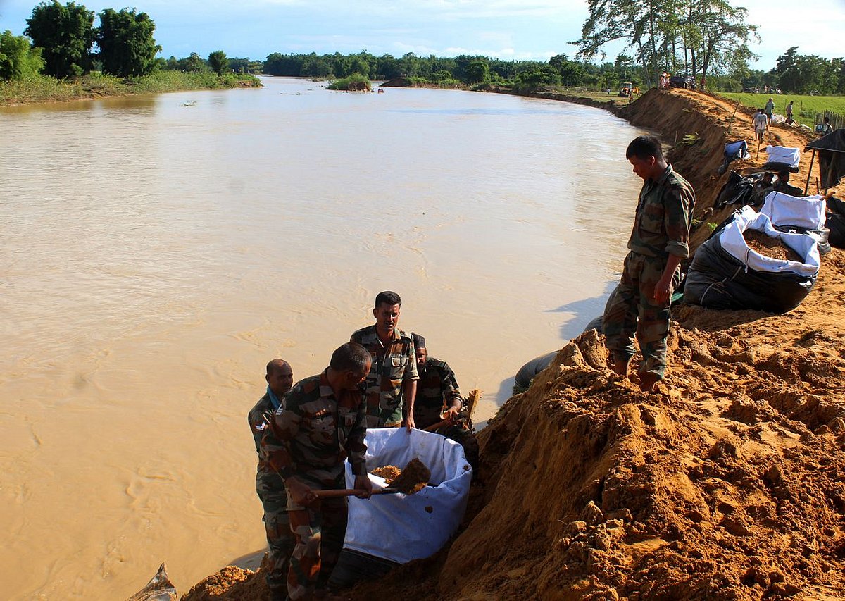 Exclusive: Watch Assamese Cop Rescue People From Being Washed Away