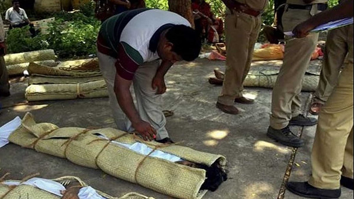 Waiting on Dead Bodies: Stories of Cops Who Deal With Gory Deaths