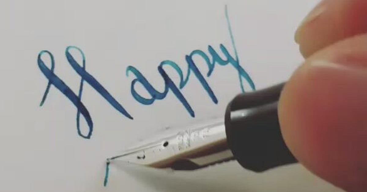 This Doctor Writes Beautifully: Chicago Med Student’s Calligraphy