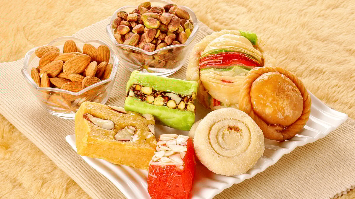 Spot the Fakes: Enjoy Mawa and Mithai Without Milawat This Diwali