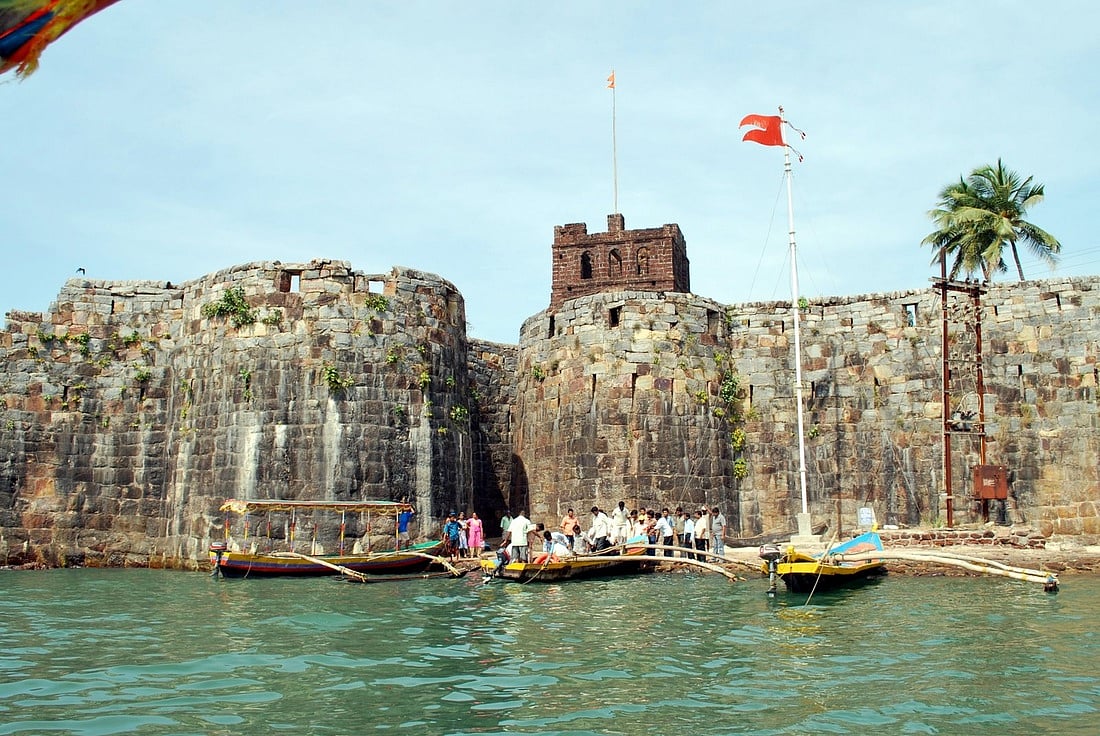 Shivaji’s Death Anniversary: 7 Shocking Facts About Shivaji’s Forts ...