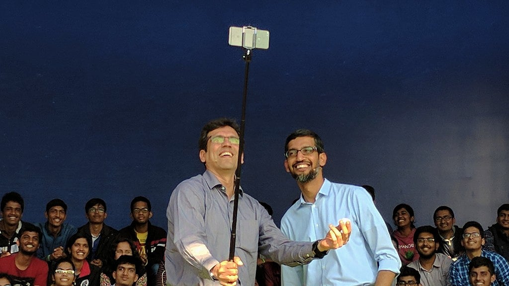 When Google’s Sundar Pichai Greeted His Friend with ‘Abbey Saale’