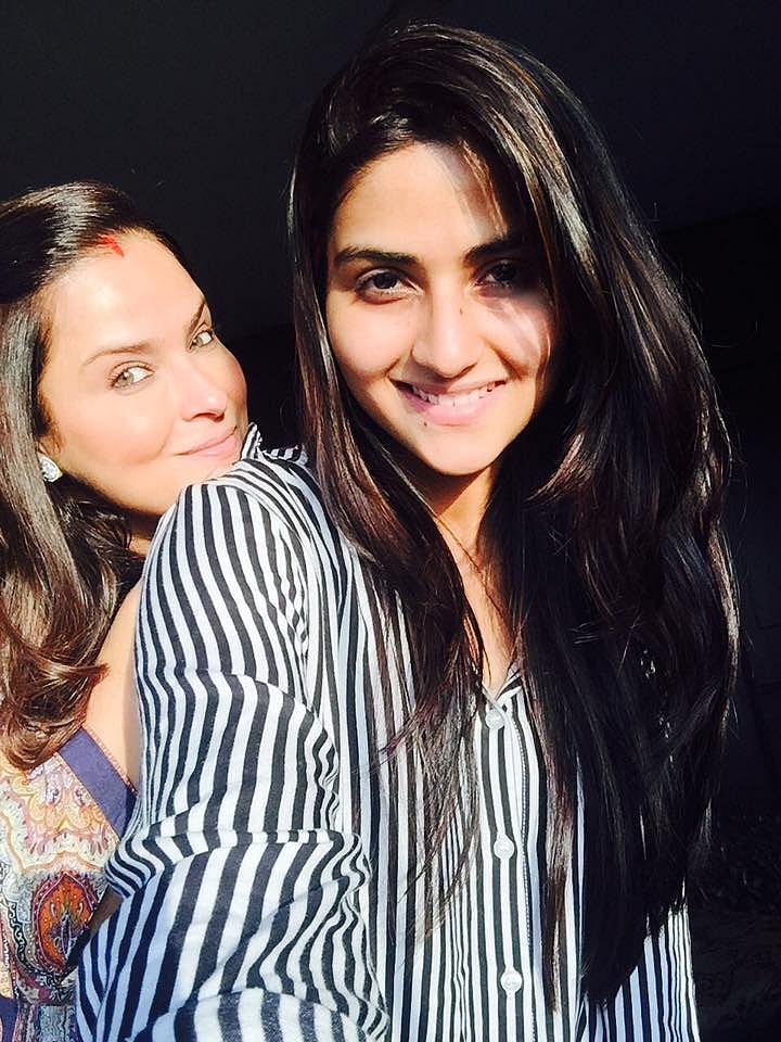 Pranutan Bahl, Nutan’s Stunning Granddaughter Ready for Bollywood