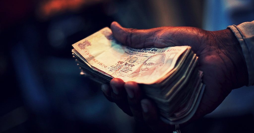 Govt Seeks Capping Cash Deals to Rs 2 Lakh from Rs 3 Lakh
