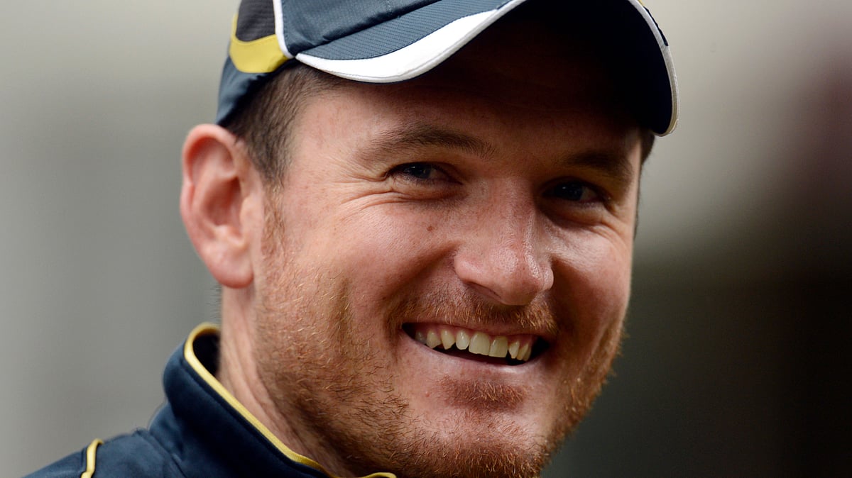 Graeme Smith Checks In at SA’s Nets Session Ahead of India Game