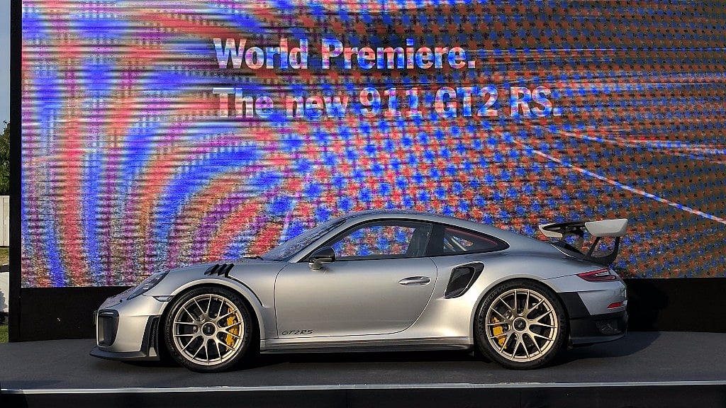 Porsche Unveils Fastest Ever 911: The 700 Horsepower GT2 RS