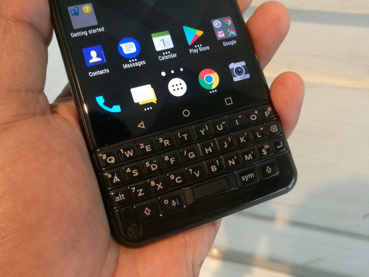 BlackBerry KEYone with Dual-SIM & 4G VoLTE Launched at Rs 39,990