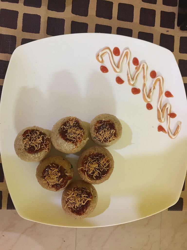 Chocolate & Chicken in a Phuchka? Try It at This Kolkata Eatery