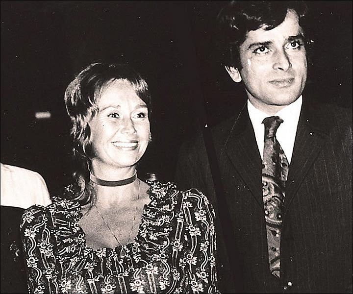 Shashi Kapoor Death Anniversary: Shashi Kapoor Hated the ‘Naach Gana ...