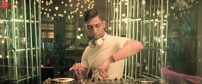 'Tareefan' was composed on flight: QARAN